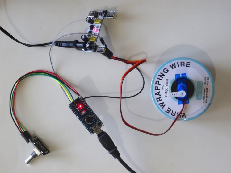 Arduino Nano And Visuino: Control Servo With Rotary Encoder